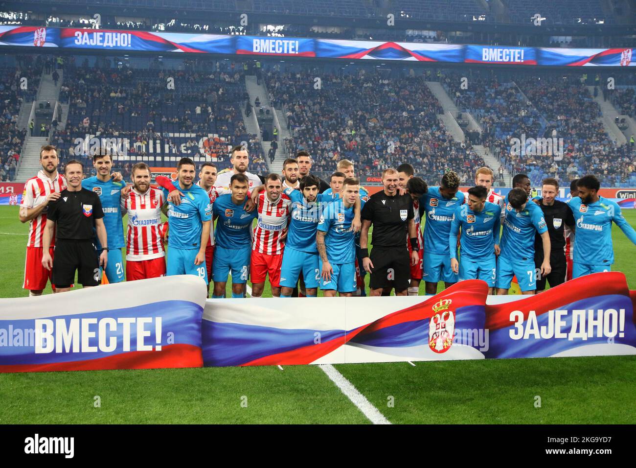 Saint Petersburg, Russia. 22nd Nov, 2022. Players of Zenit and Crvena ...