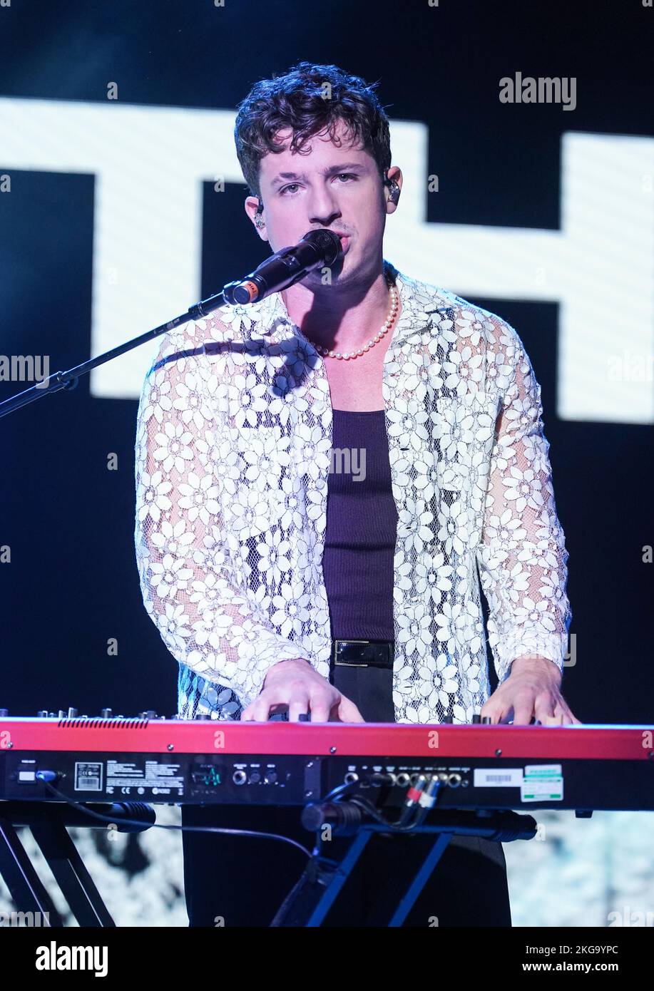 Charlie puth 2022 hi-res stock photography and images - Alamy