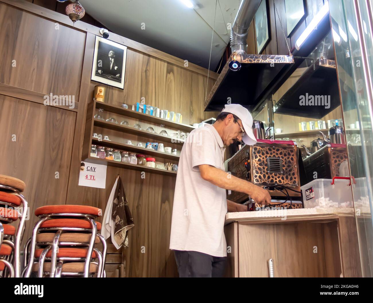 Tea maker preparing traditional Turkish cay, tea in cafe in Bursa ...