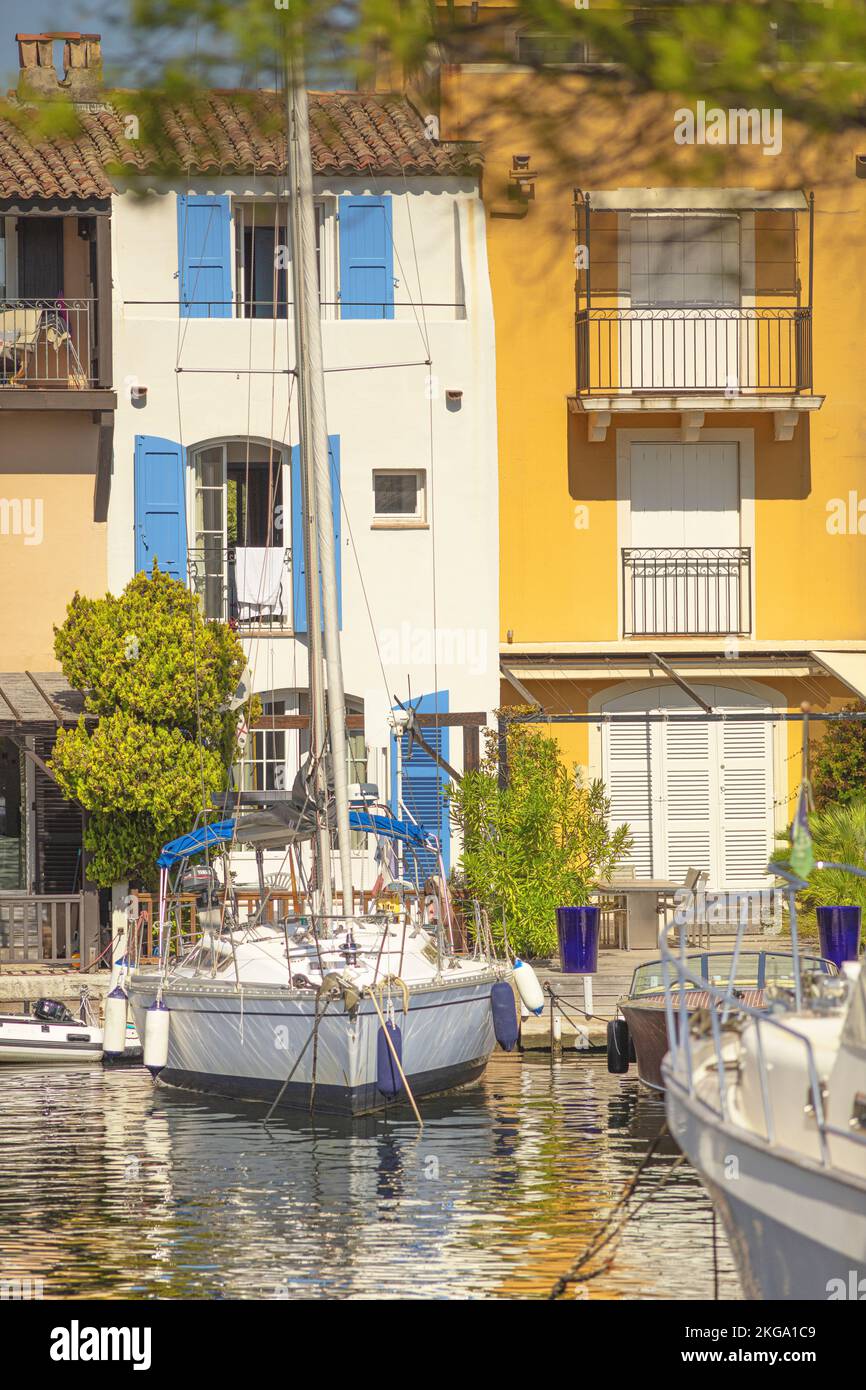 Port grimaud hi-res stock photography and images - Alamy