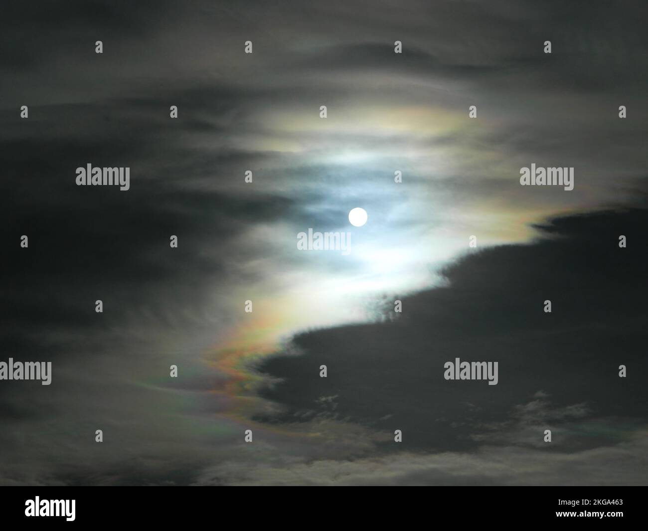 Night cloudy sky hi-res stock photography and images - Alamy