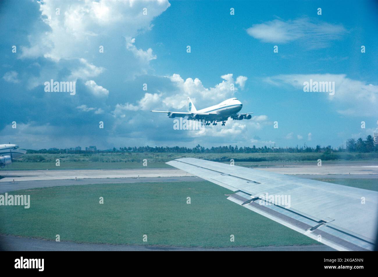 Pan am boeing 747 hi-res stock photography and images - Alamy