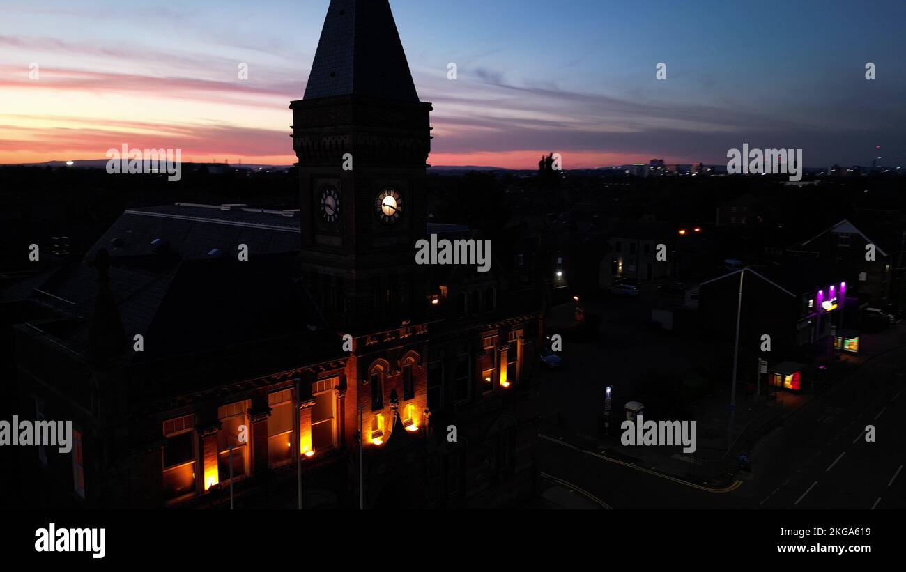Manchester town hall aerial hi-res stock photography and images - Alamy