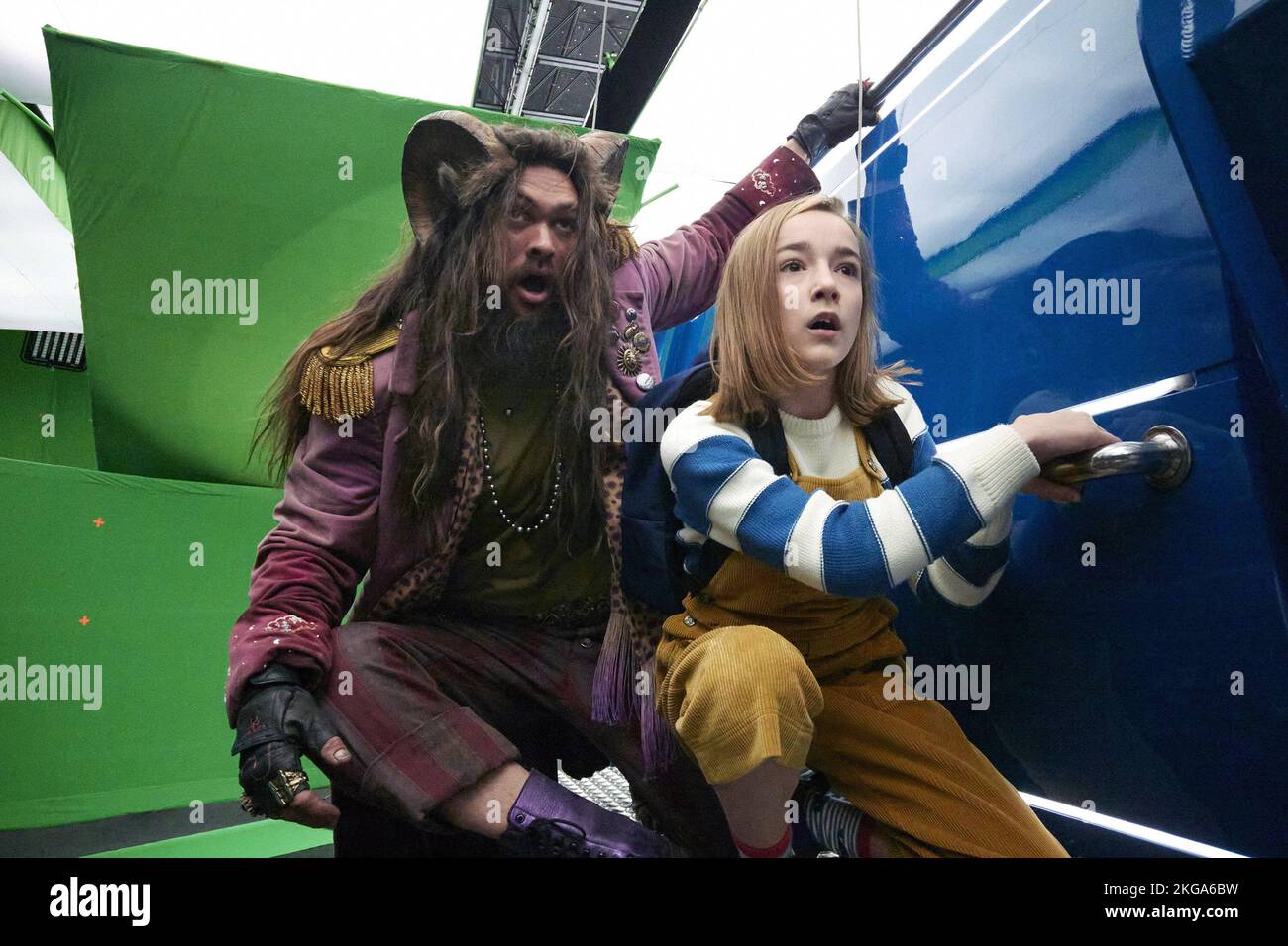 SLUMBERLAND, from left: Jason Momoa as Flip, Marlow Barkley as Nemo, on ...