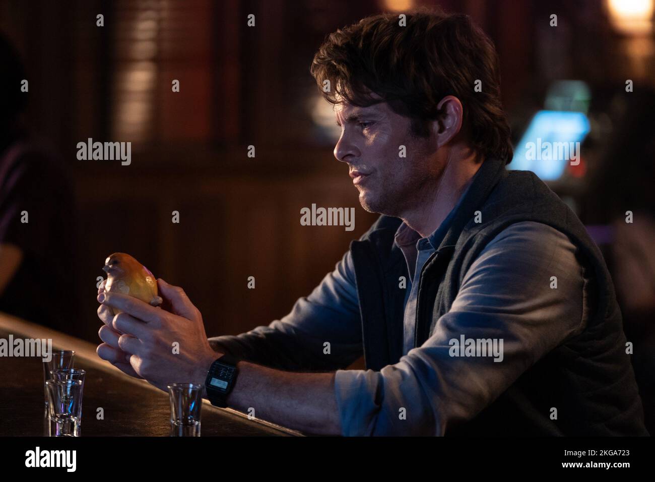 DEAD TO ME, James Marsden, (Season 3, ep. 302, aired Nov. 17, 2022 ...