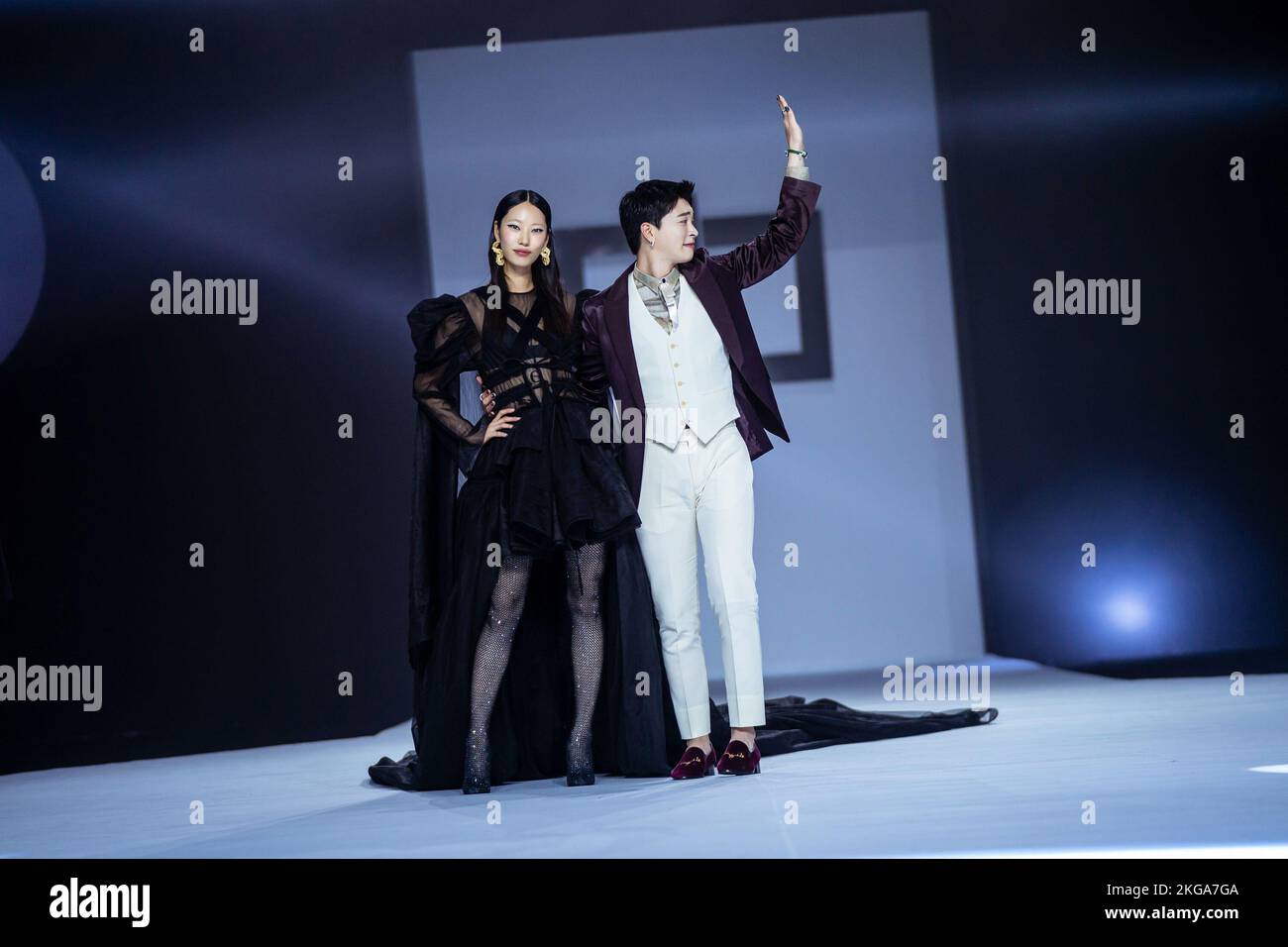 THE FABULOUS, from left: PARK Hee-Jung, LEE Sang-woon, (Season 1, ep ...