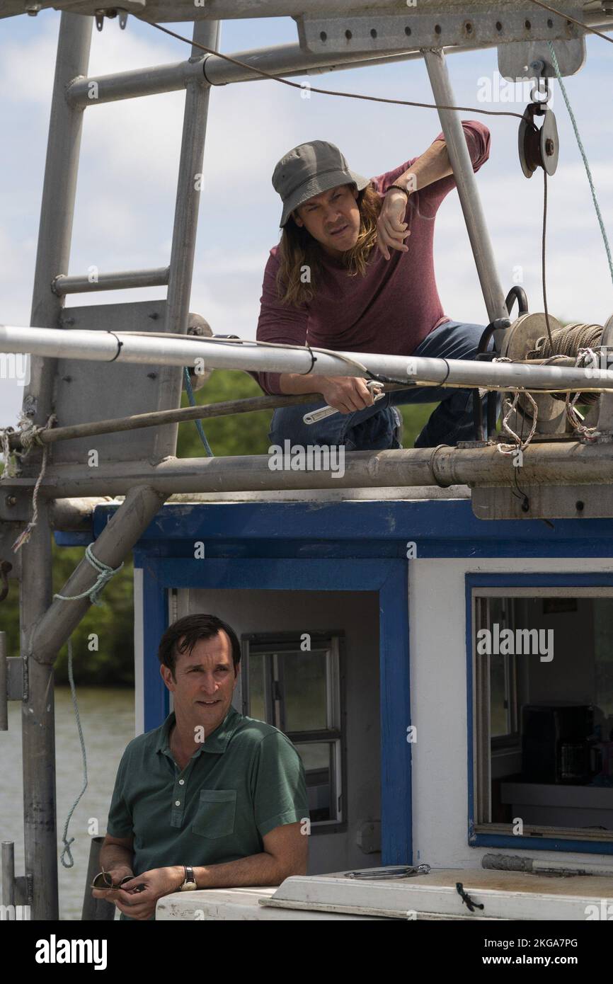 LEVERAGE: REDEMPTION, from top: Christian Kane, Noah Wyle, (Season 2 ...
