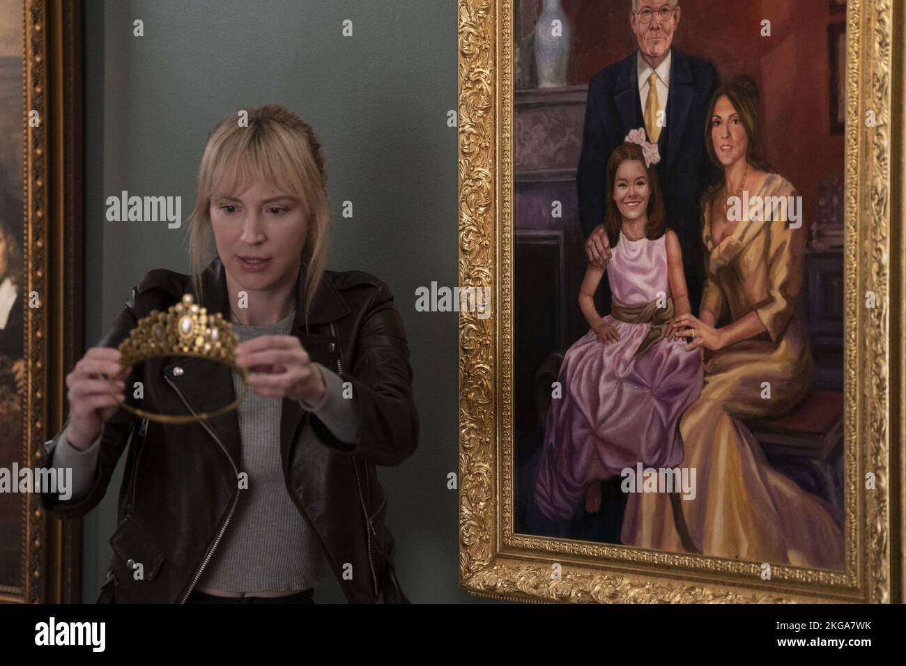 LEVERAGE: REDEMPTION, Beth Riesgraf, (Season 2, ep. 211, aired Nov. 16 ...