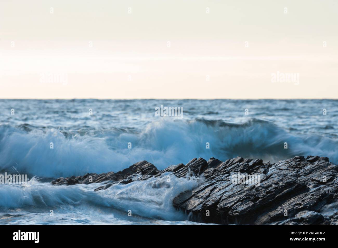 Jagged reefs hi-res stock photography and images - Alamy