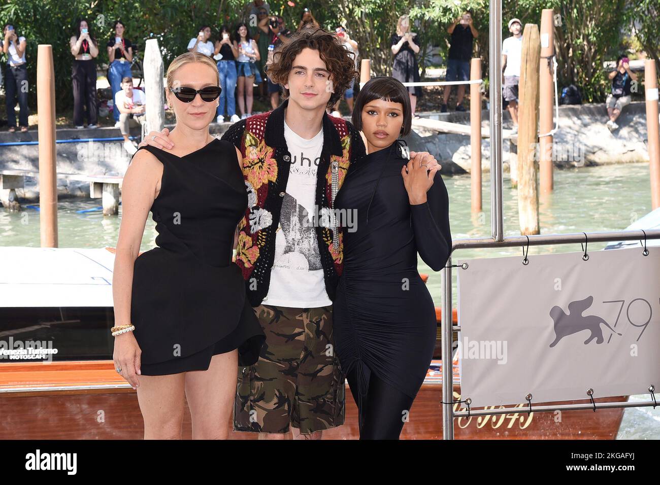 (KIKA) -Â Venezia 79, Timothee Chalamet, Chloe Sevigny, Luca Guadagnino arrive at Darsena In ...