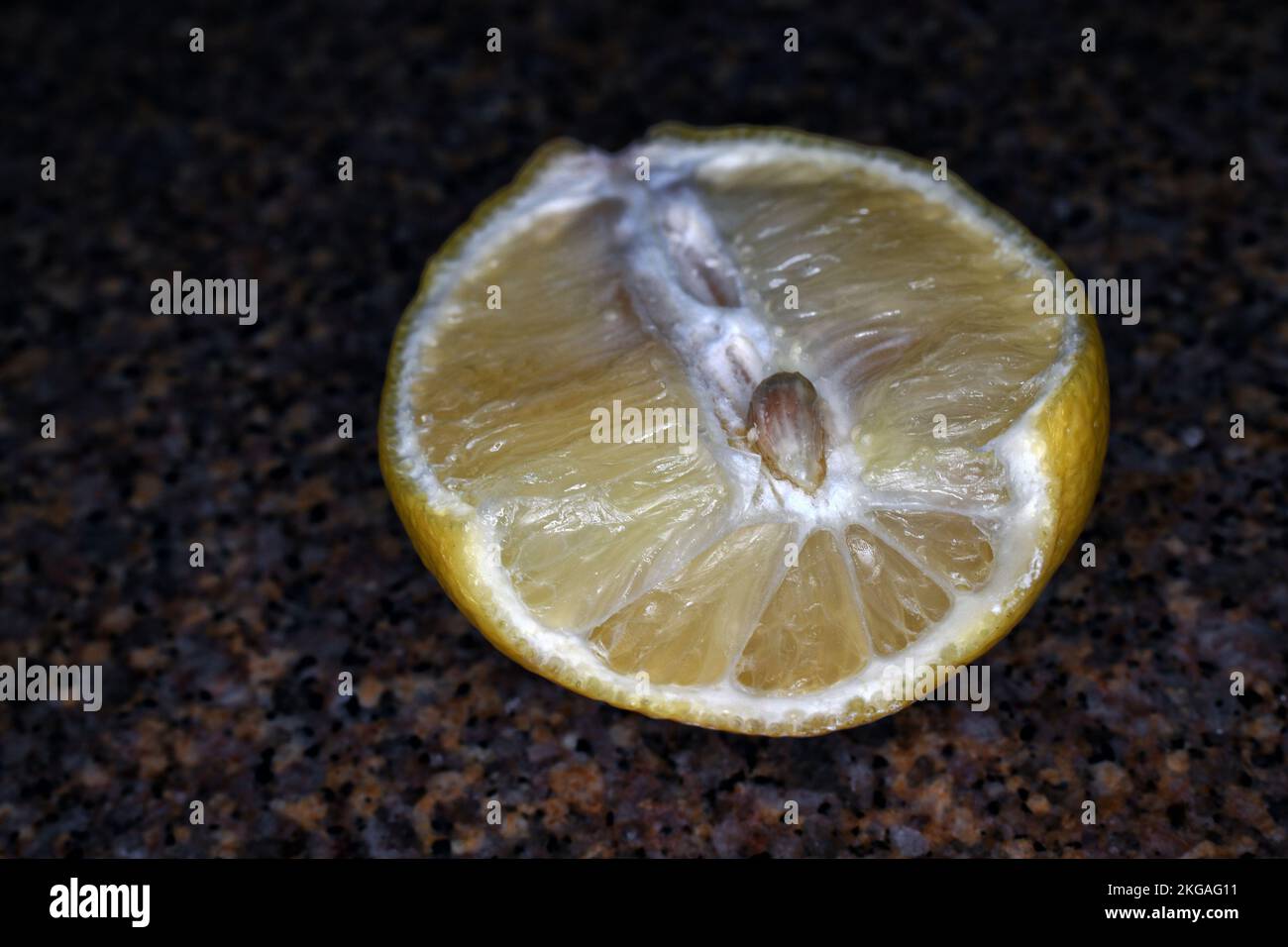 Drying lemon for cooking Stock Photo - Alamy