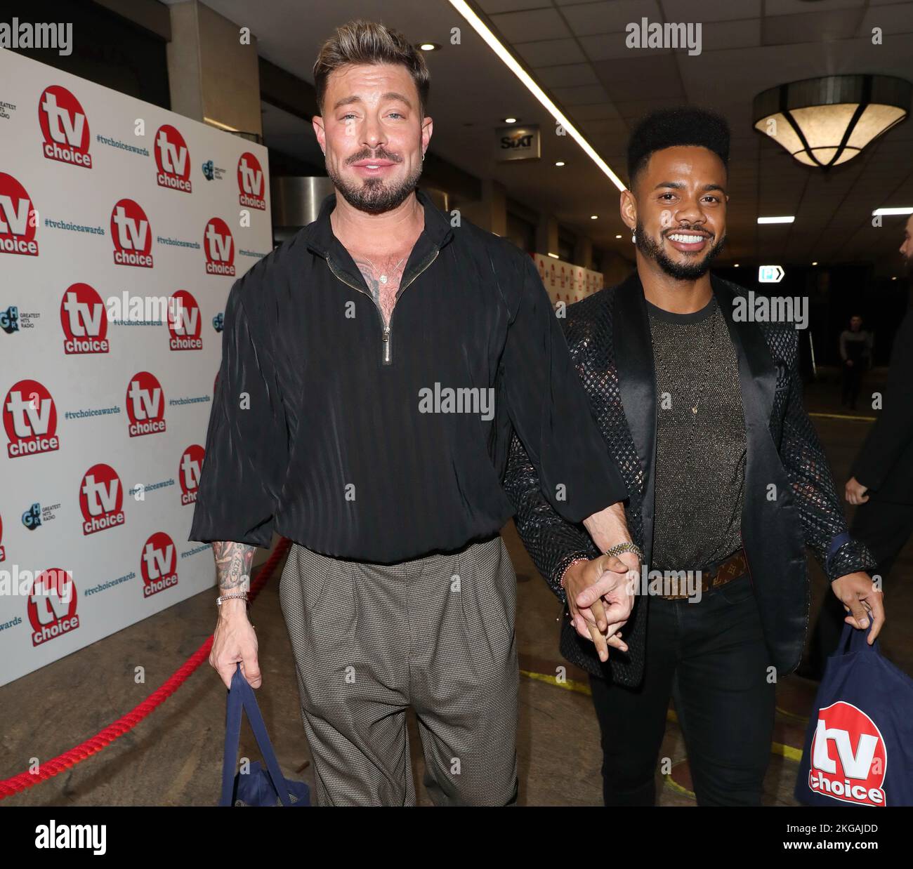 Duncan James and his partner Rodrigo Reis depart the annual TV Choice ...