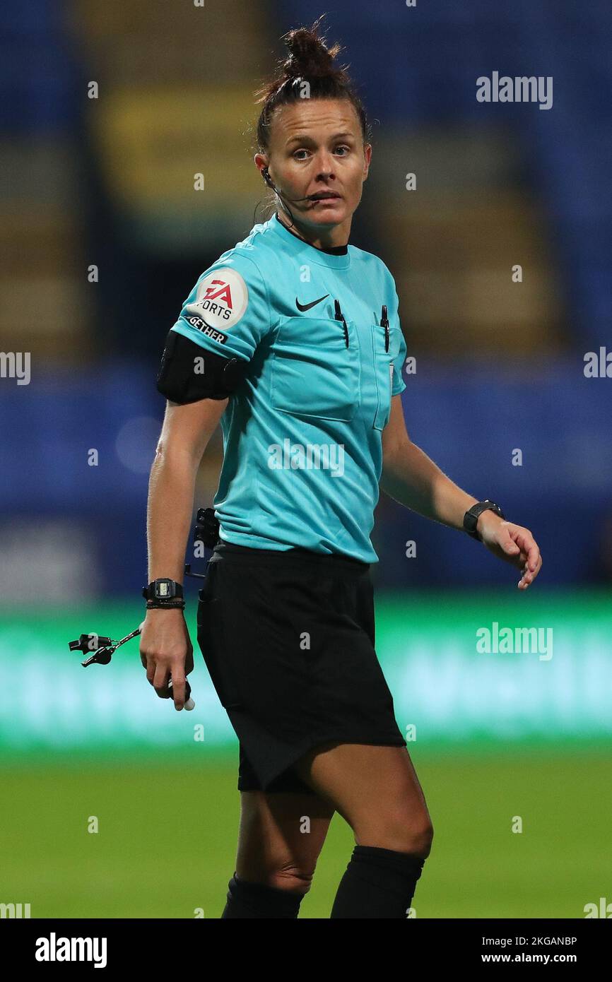 Rebecca welch referee hi-res stock photography and images - Alamy