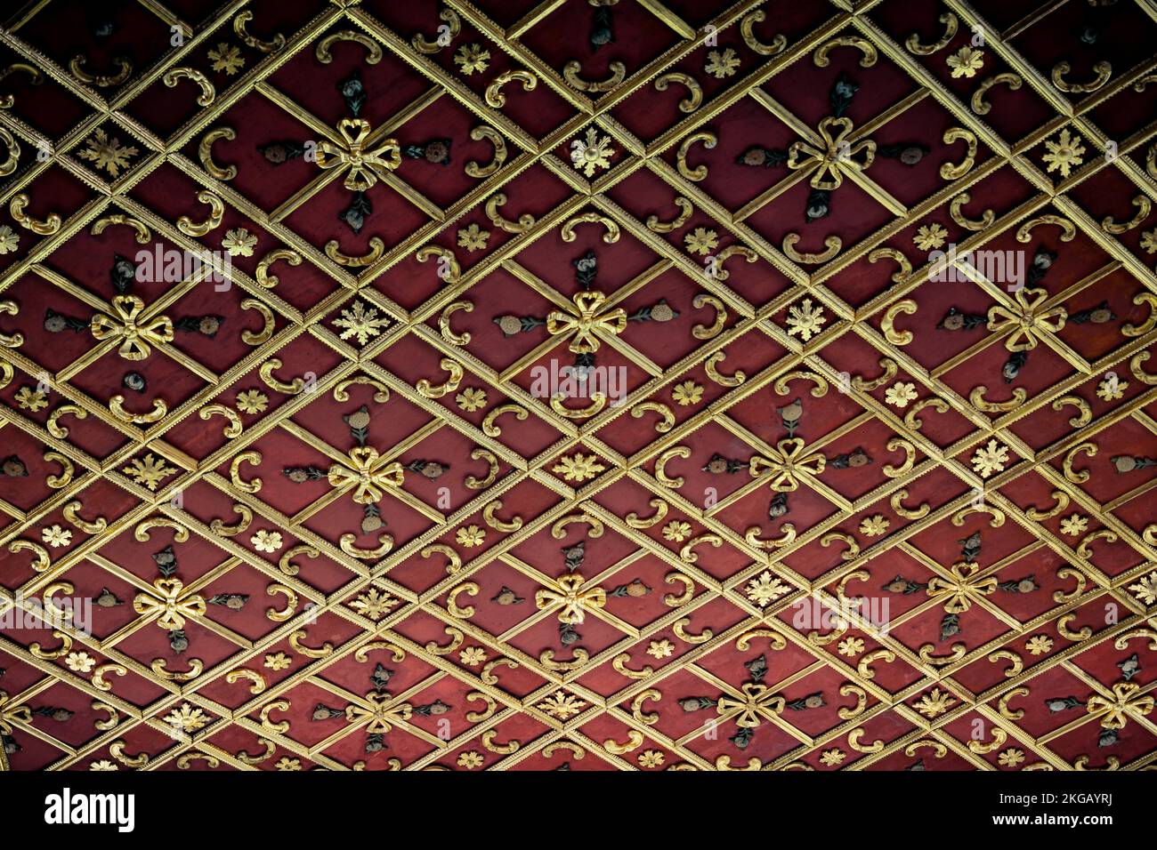 Geometric wooden art pattern of Ottoman era Stock Photo - Alamy