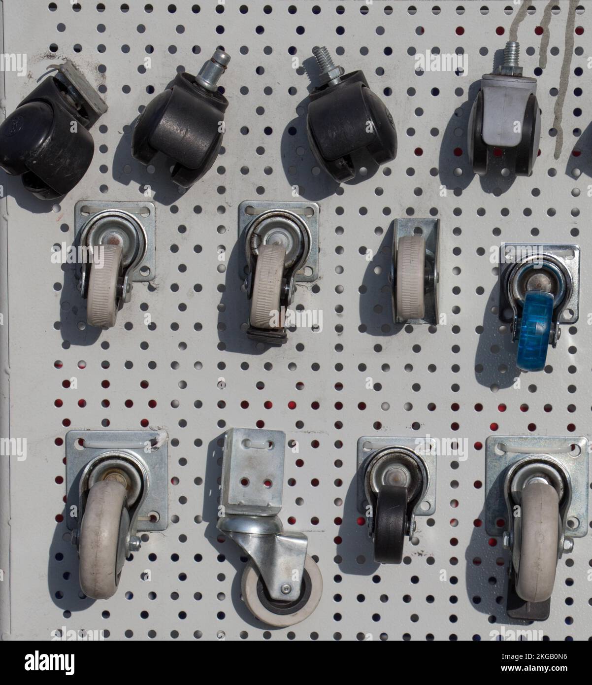 Various sized of small wheels in view Stock Photo - Alamy