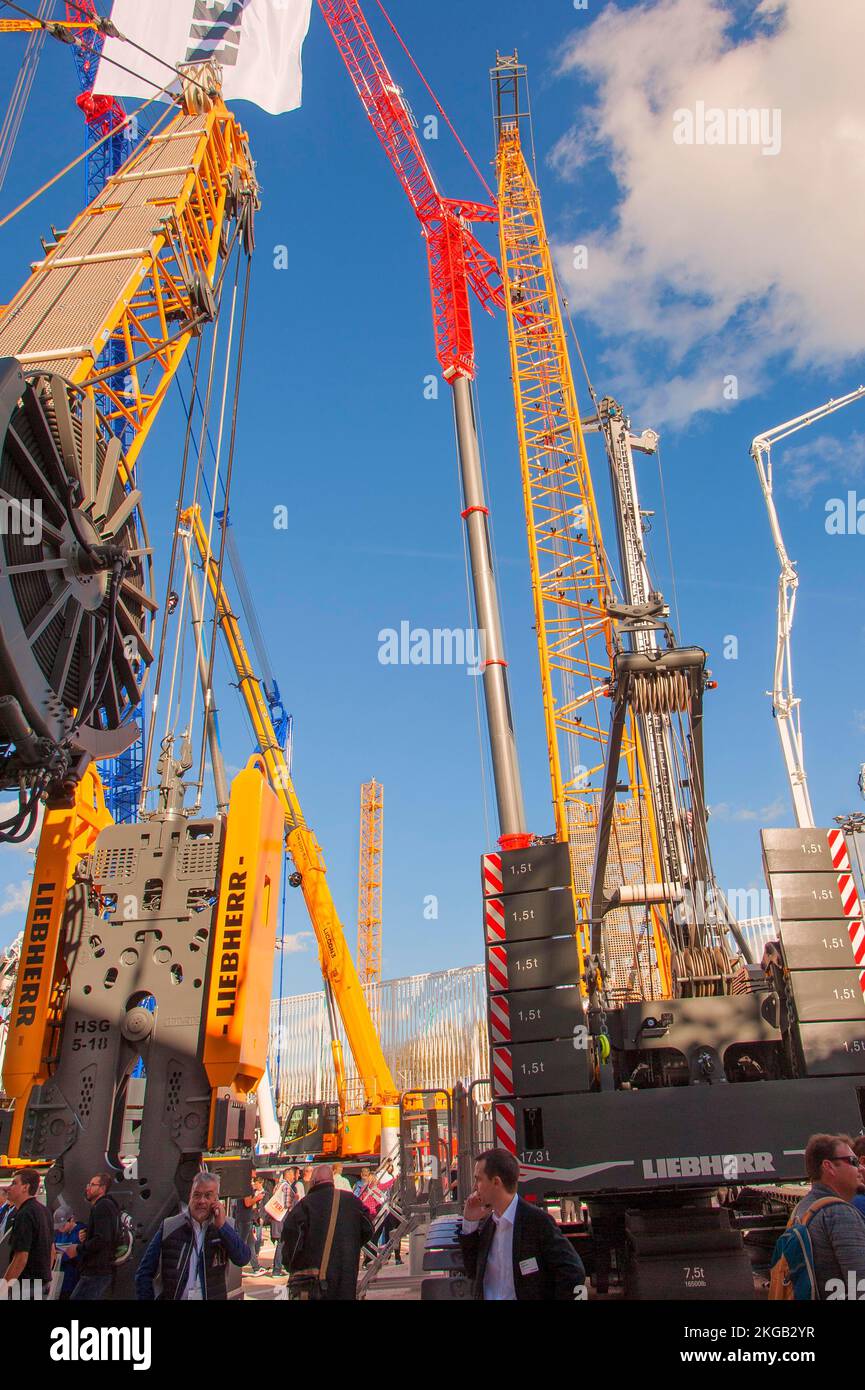 Cranes of all kinds and types, Bauma 2022, world's largest construction ...