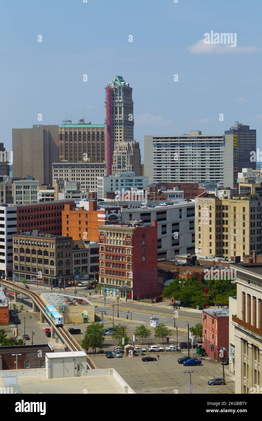 Highrise buildings in the Downtown Detroit financial district in ...