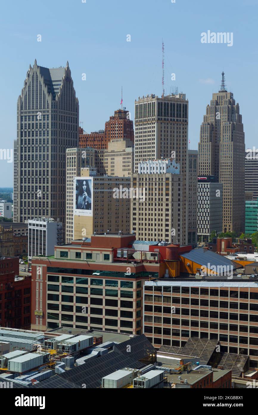 Highrise buildings in the Downtown Detroit financial district in ...