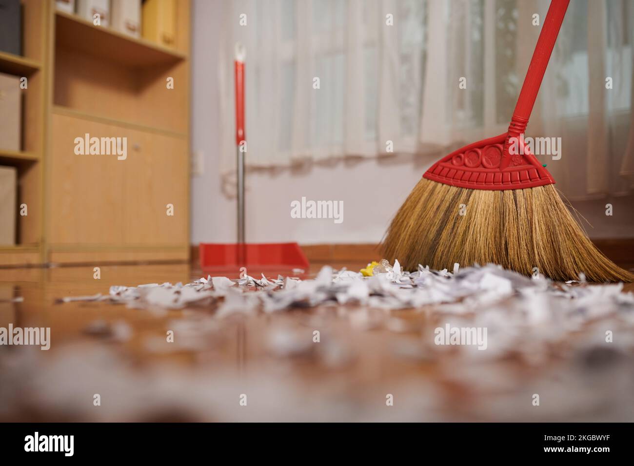 Sweeping paper hi-res stock photography and images - Alamy