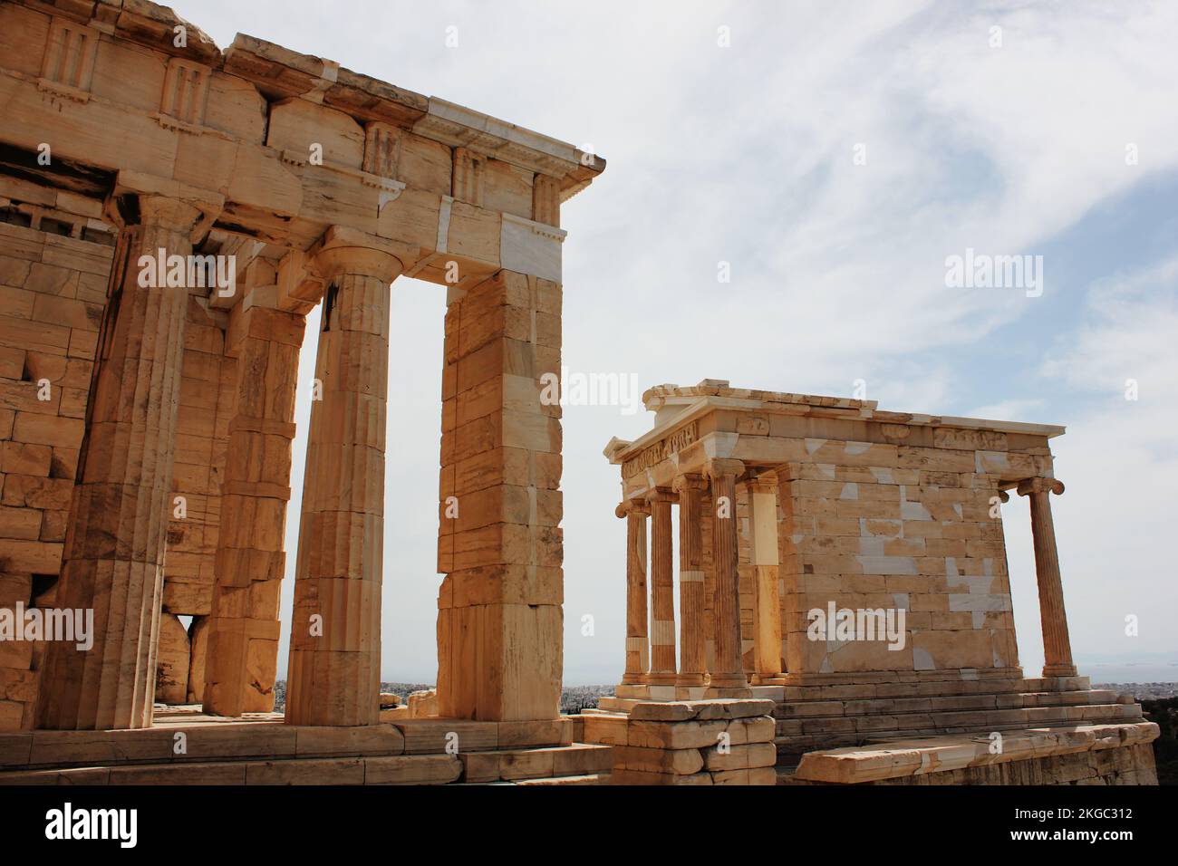 Parthenon temple, Acropolis in Athens, Greece Stock Photo - Alamy
