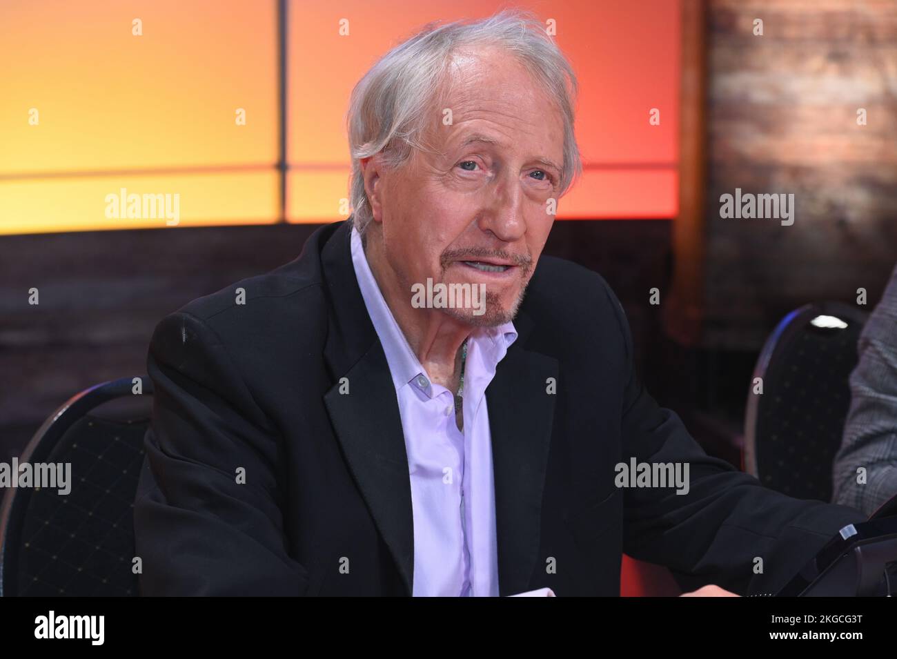 17 November 2022, North Rhine-Westphalia, Hürth: Actor Reiner Schöne as ...