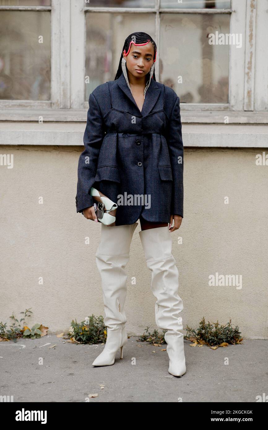 Street style, Candace Marie arriving at Sacai Spring Summer 2023 show ...