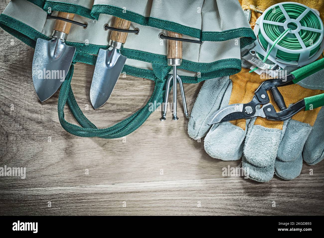 Agriculture bag secateurs rake hand spade soft wire tie safety gloves ...