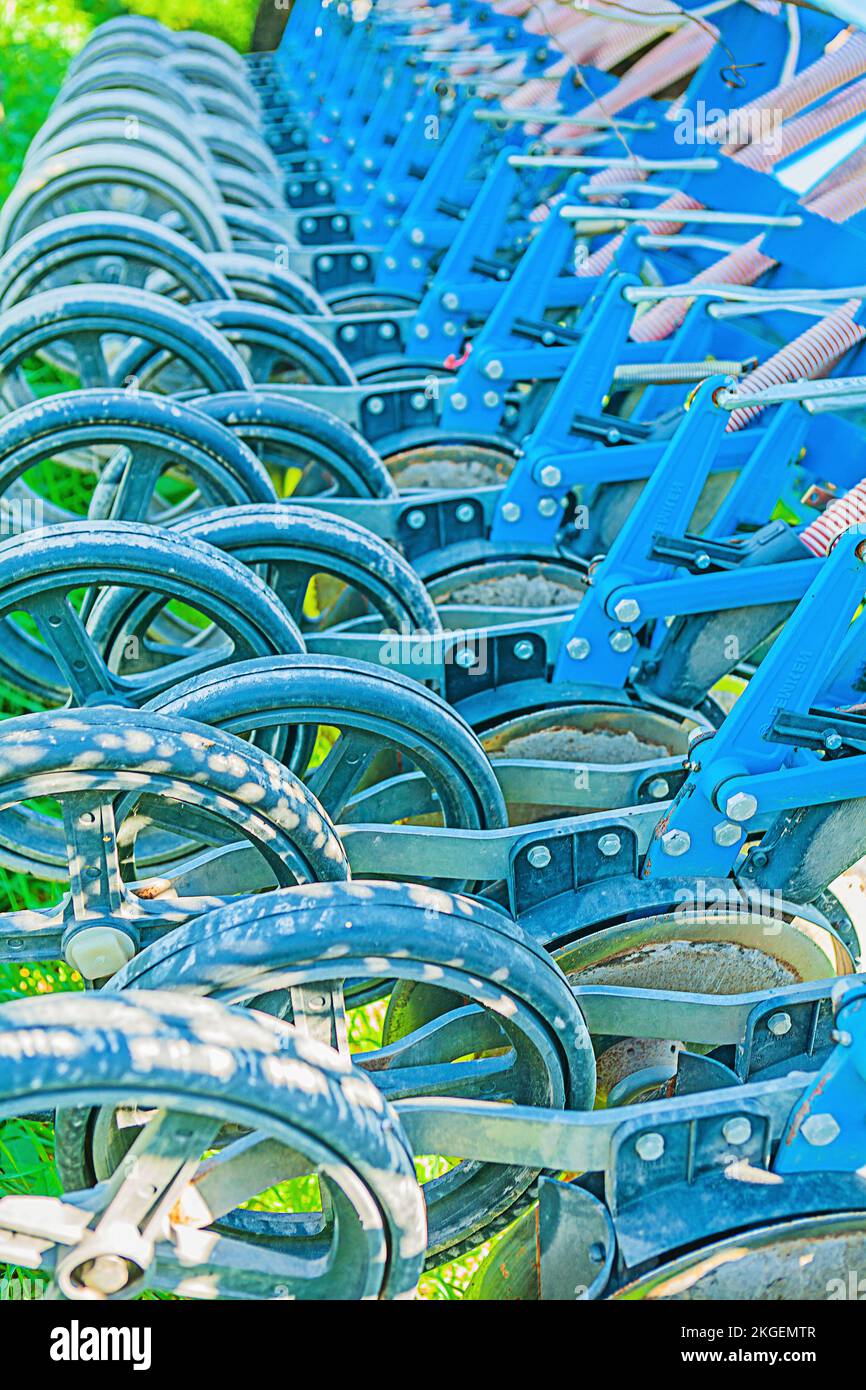 Seedler hi-res stock photography and images - Alamy