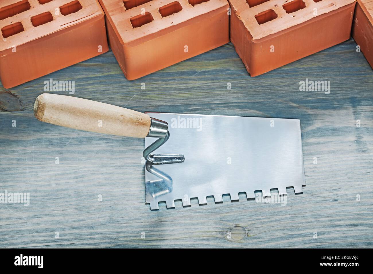 Construction spatula hi-res stock photography and images - Alamy