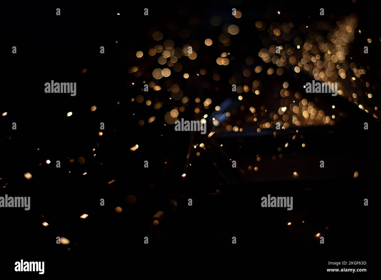 Welding sparks particles hi-res stock photography and images - Alamy