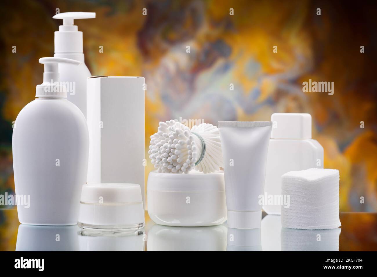 Skincare set hi-res stock photography and images - Alamy