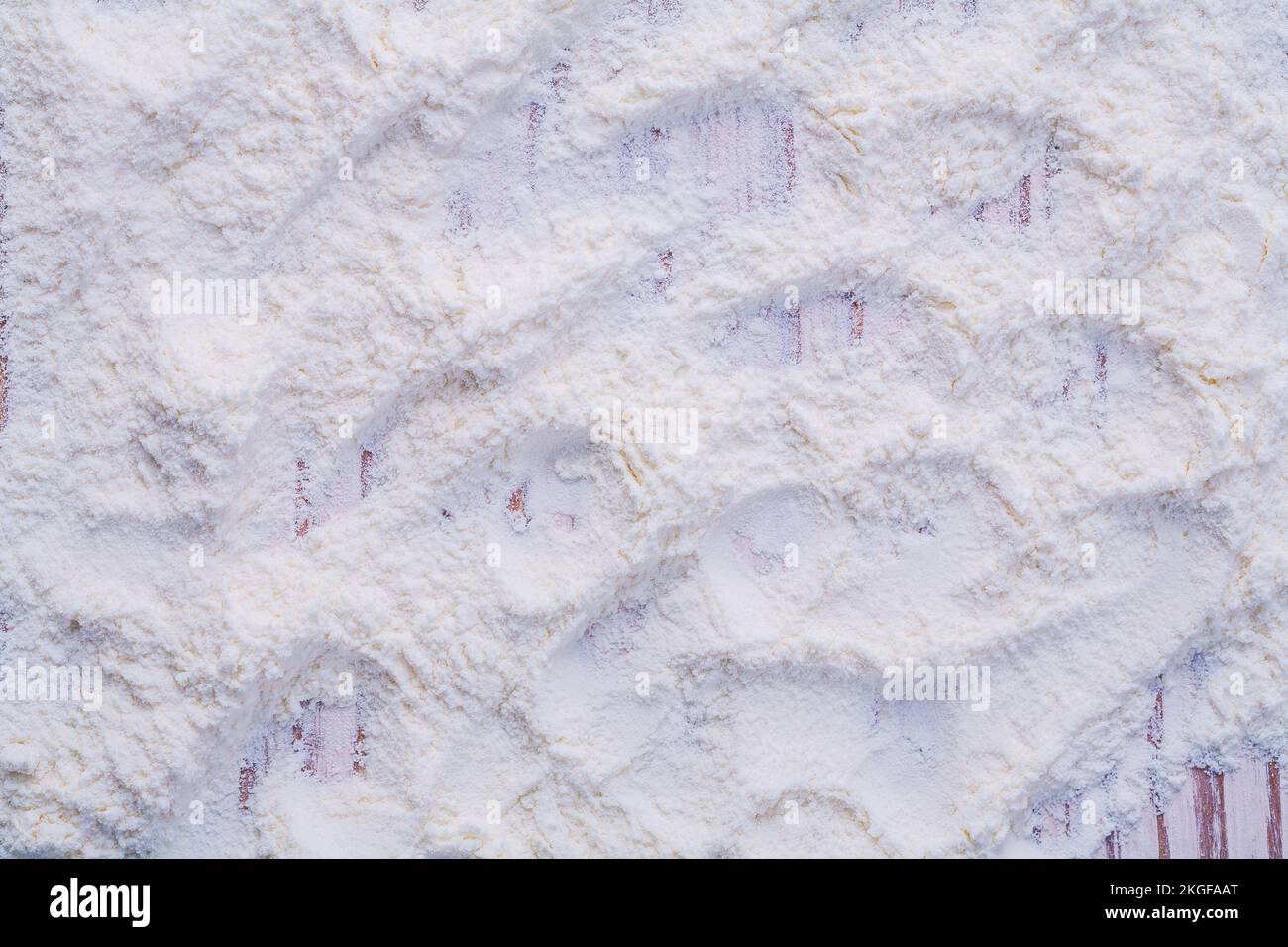 Poured flour hi-res stock photography and images - Alamy