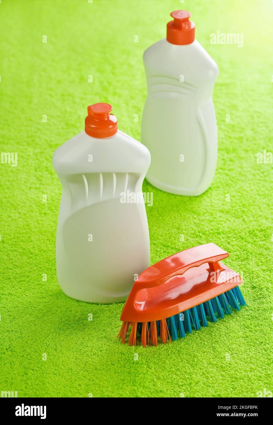 Cleaner bottles hi-res stock photography and images - Alamy