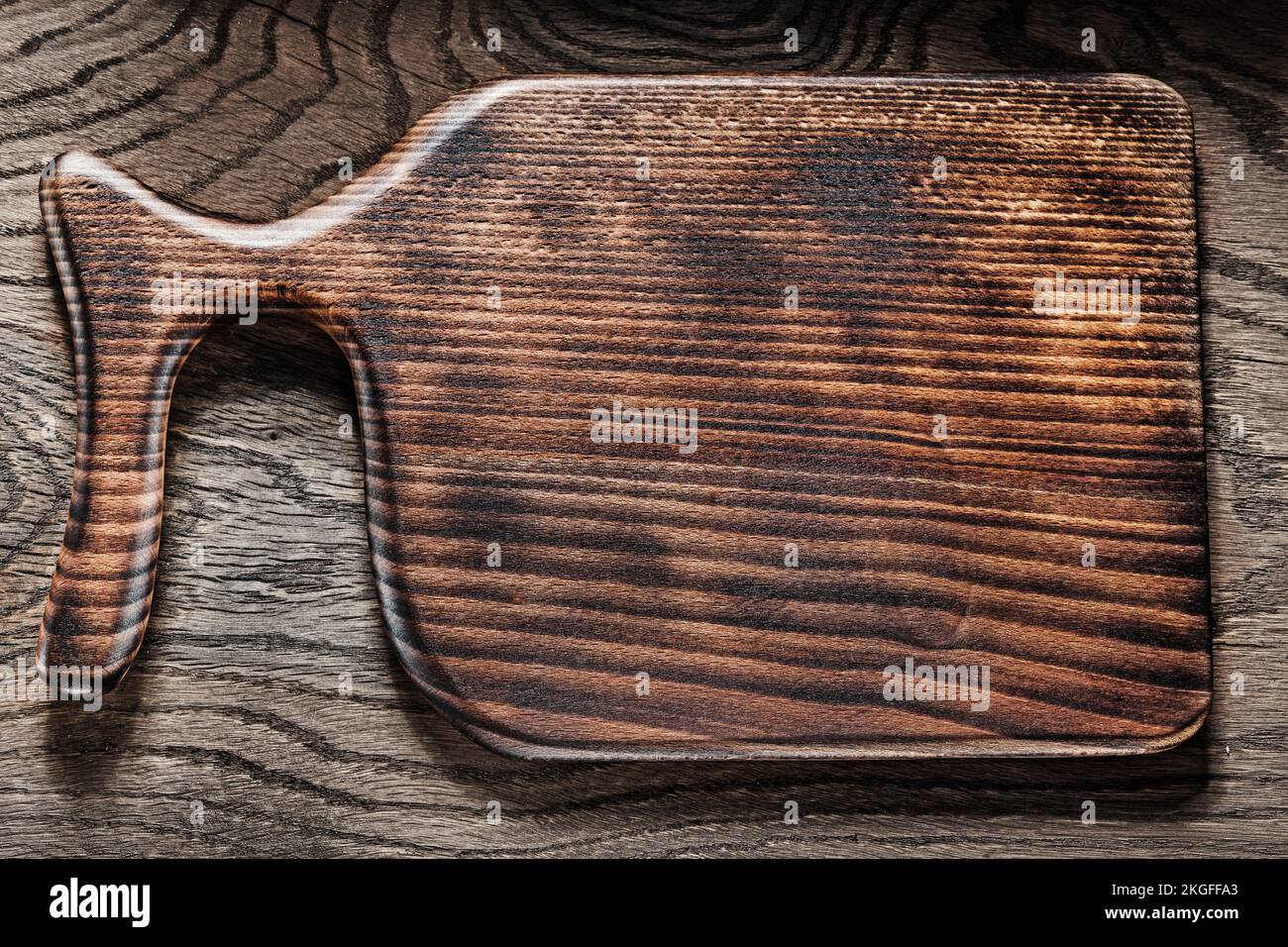 Vintage serving board close hi-res stock photography and images - Alamy