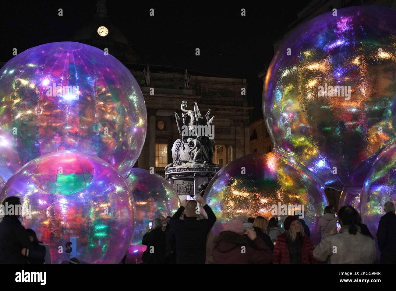 Exchange flags building liverpool hi-res stock photography and images ...