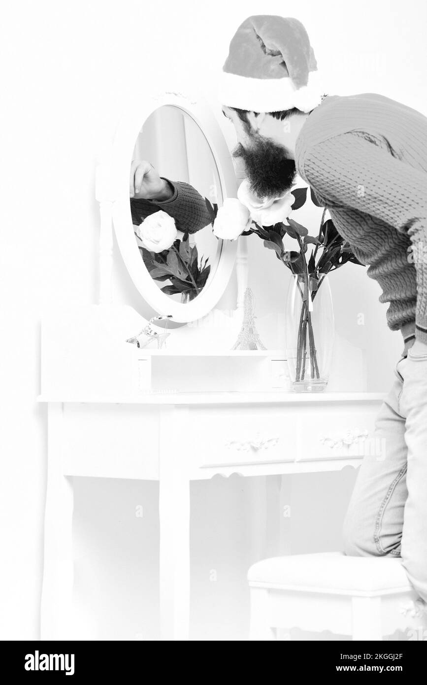 Old mirror shop Black and White Stock Photos & Images - Alamy