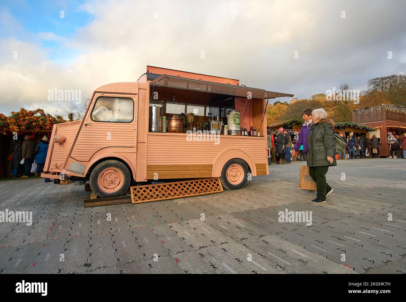 Vintage bus bar hi-res stock photography and images - Alamy