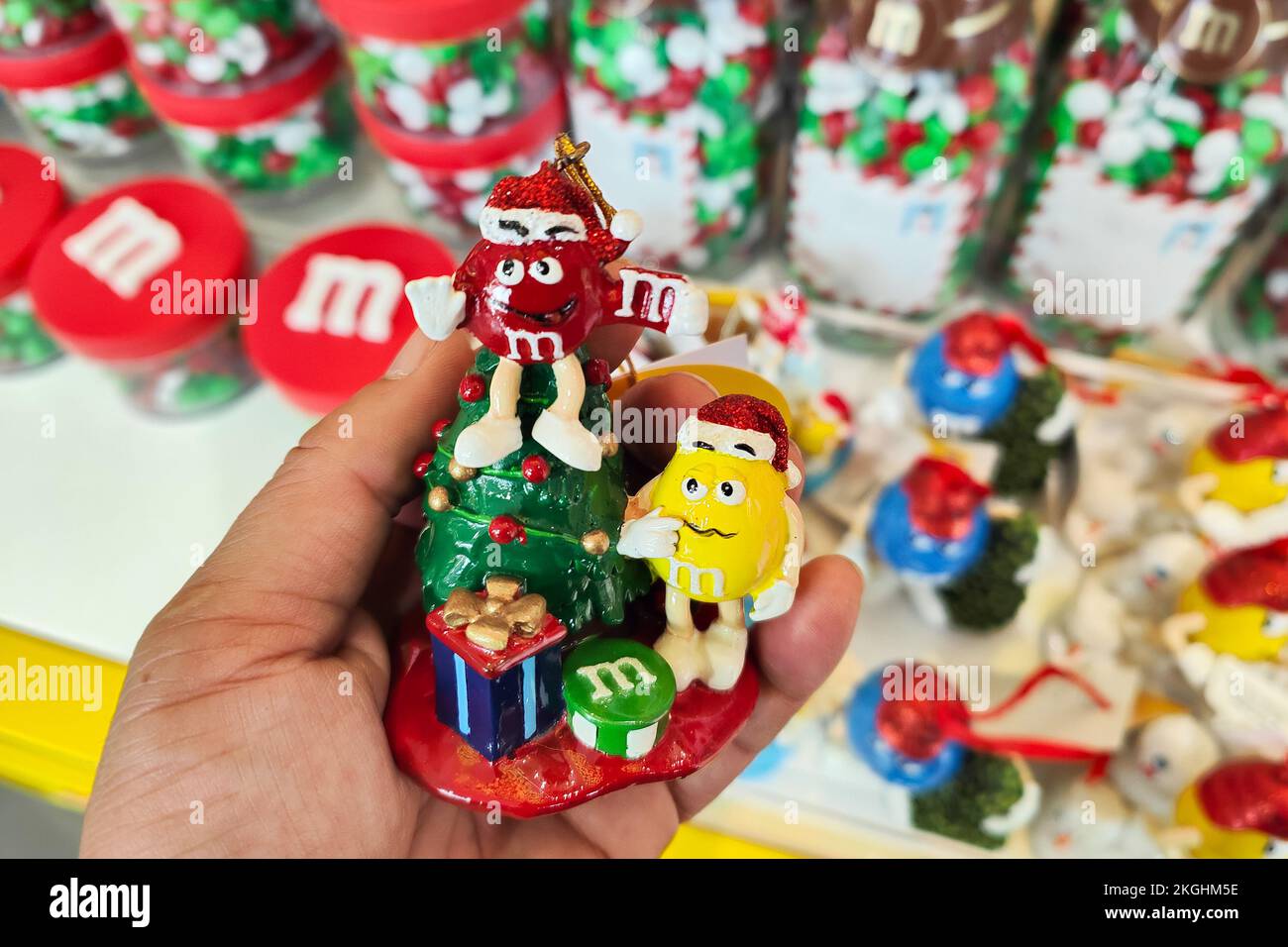Christmas-themed M&M's flagship store in Nanjing Road, Shanghai, 22 ...