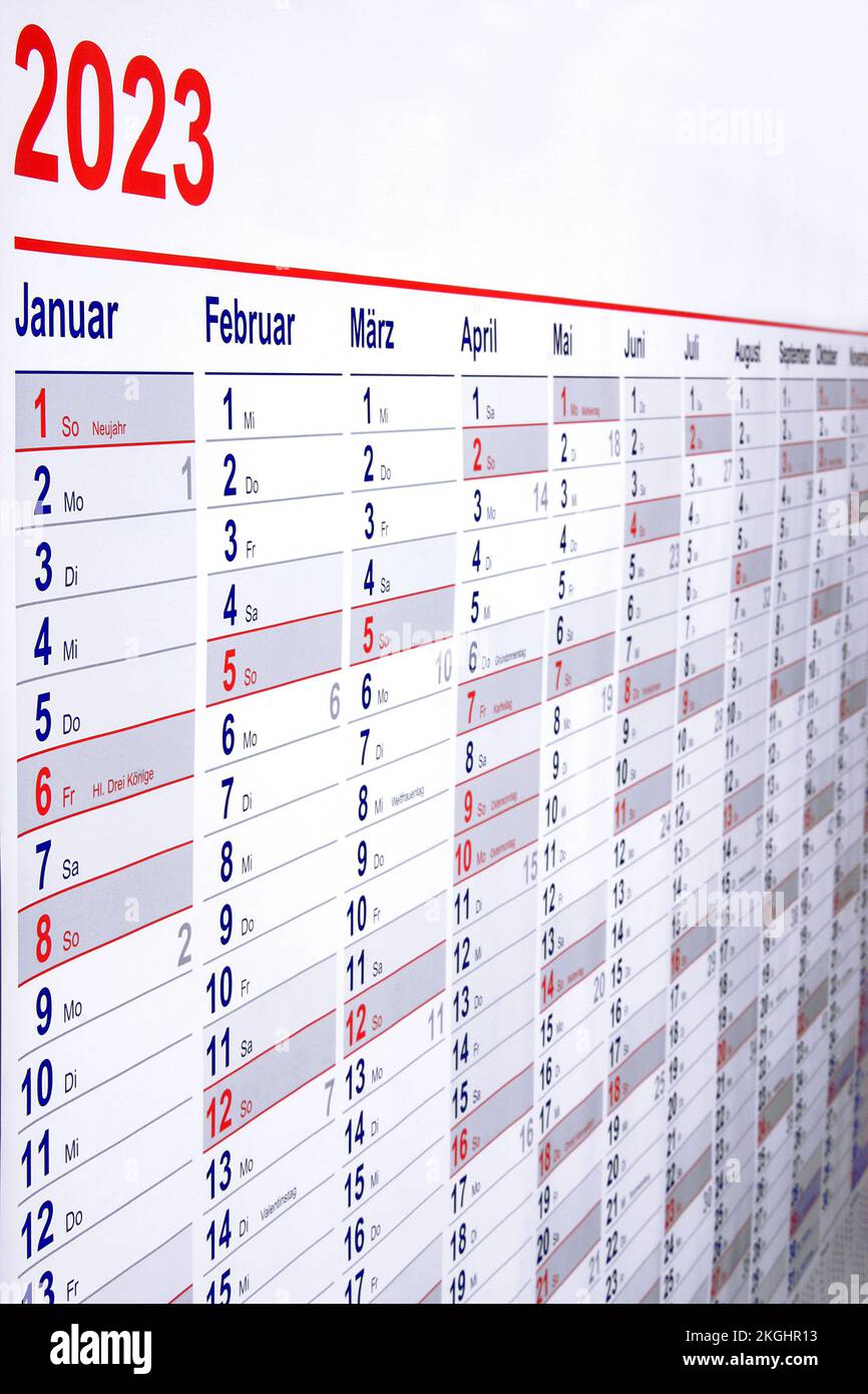 Calendar year overview hi-res stock photography and images - Alamy
