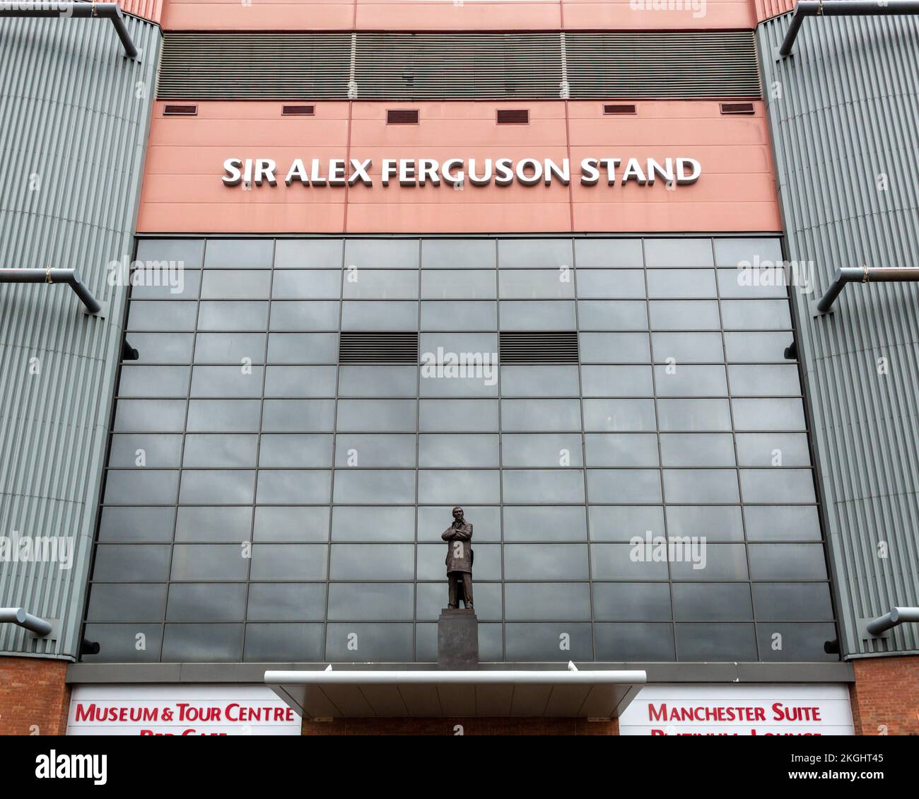 Sir Alex Ferguson Stand and statue of Sir Alex by Philip Jackson at ...