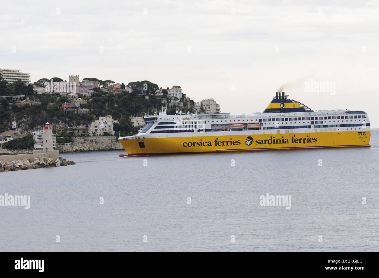 National ferries company ferry hi-res stock photography and images - Alamy