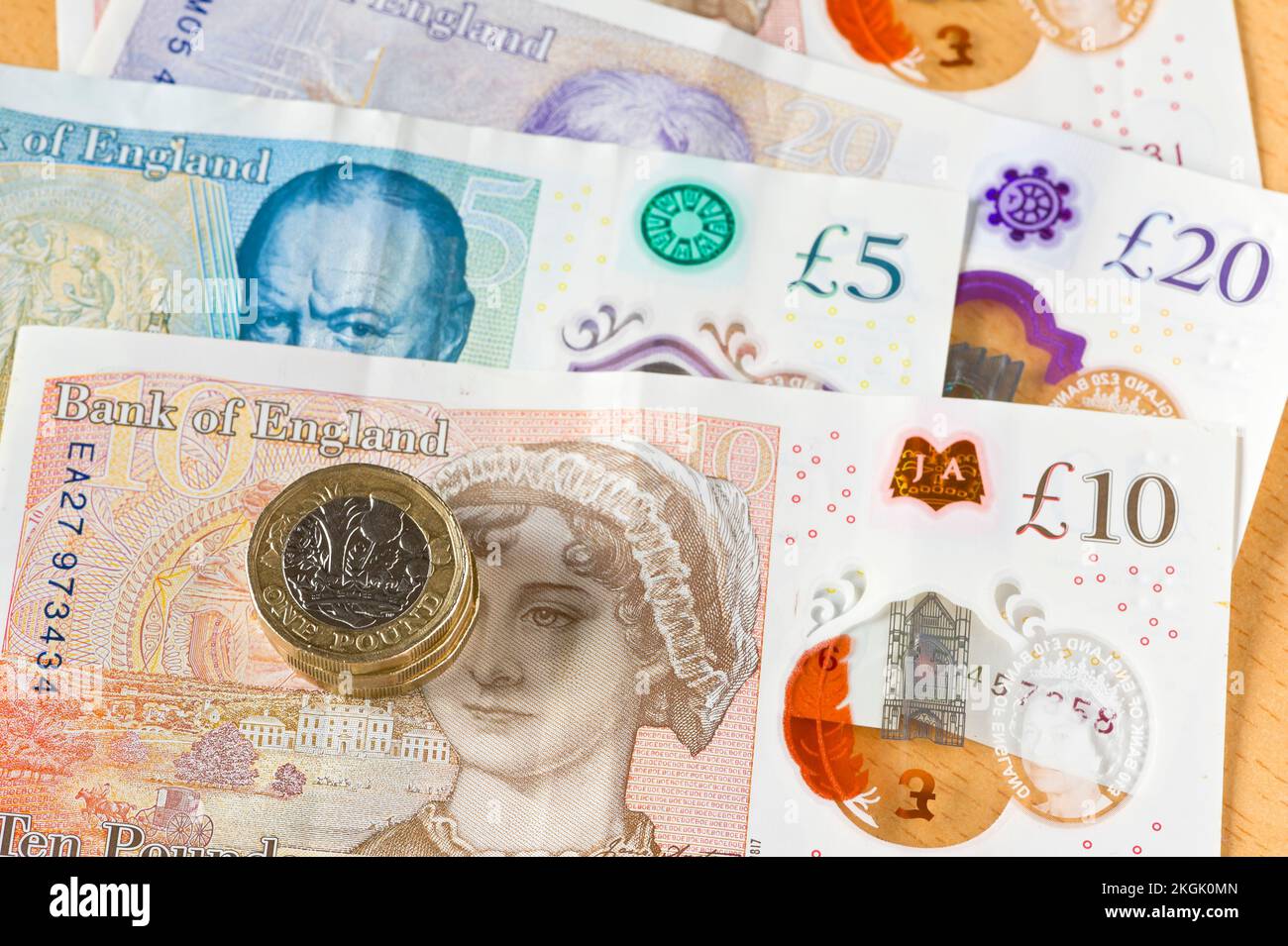 Pounds Sterling cash on a table Stock Photo - Alamy