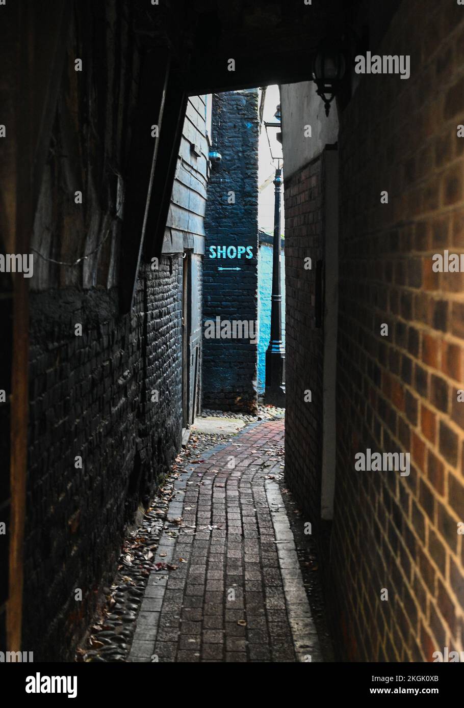 A narrow alley in Rye Old Town Stock Photo - Alamy