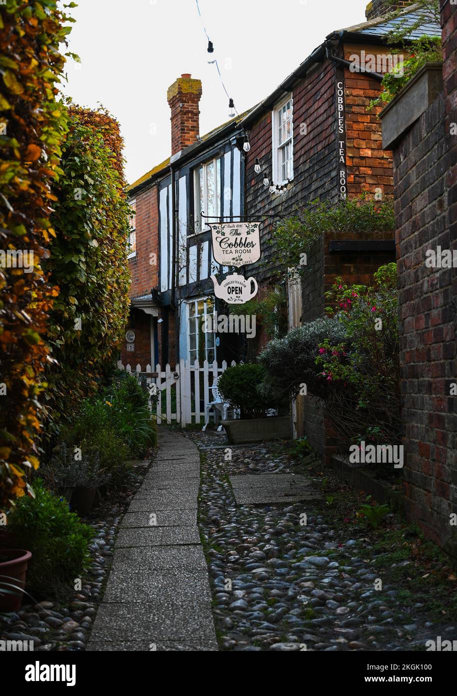 The Cobbles Tea Room built in 1826 in Rye Stock Photo - Alamy