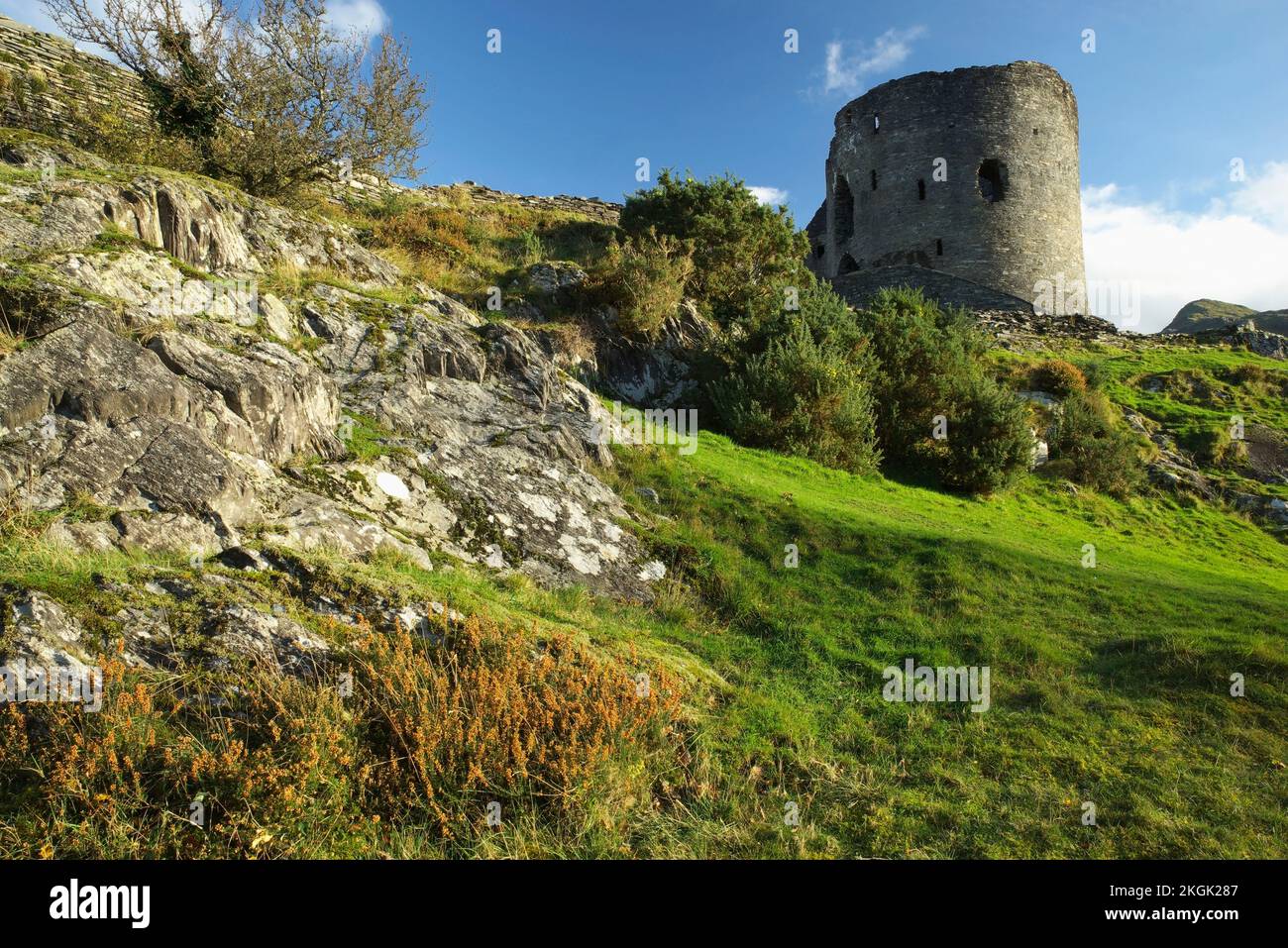 Dolbadarn Castle, Llanberis, Yr Eryri, North West Wales, United Kingdom ...