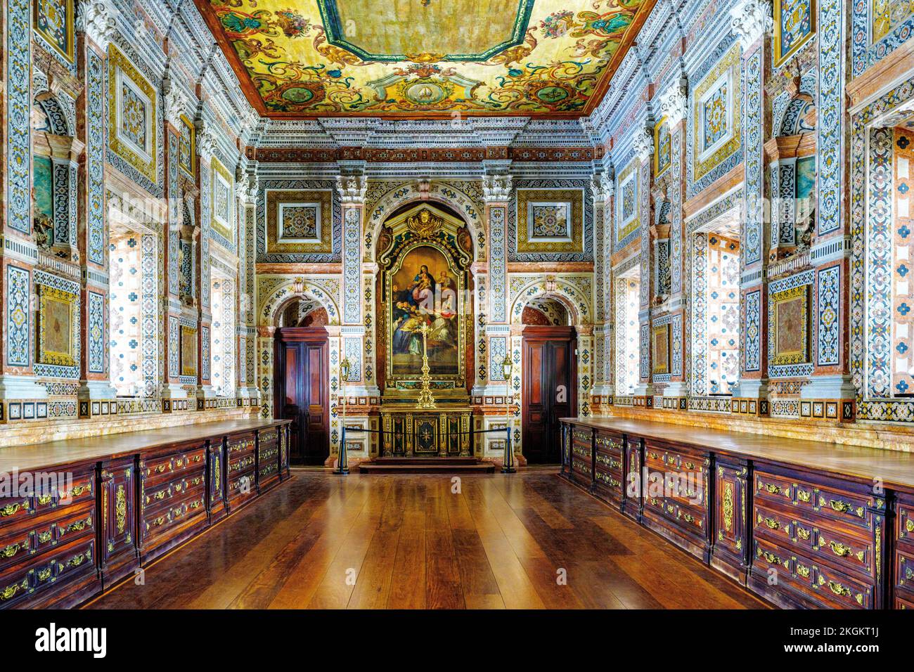 Sao Vicente de Fora Monastery, with beautiful 18th century blue Azulejo ...