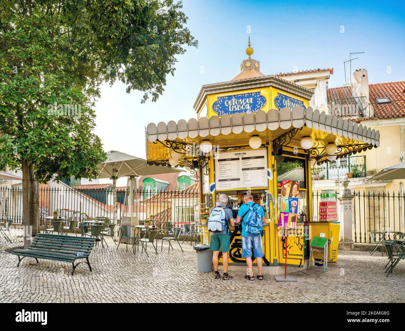 Worldsquare hi-res stock photography and images - Alamy