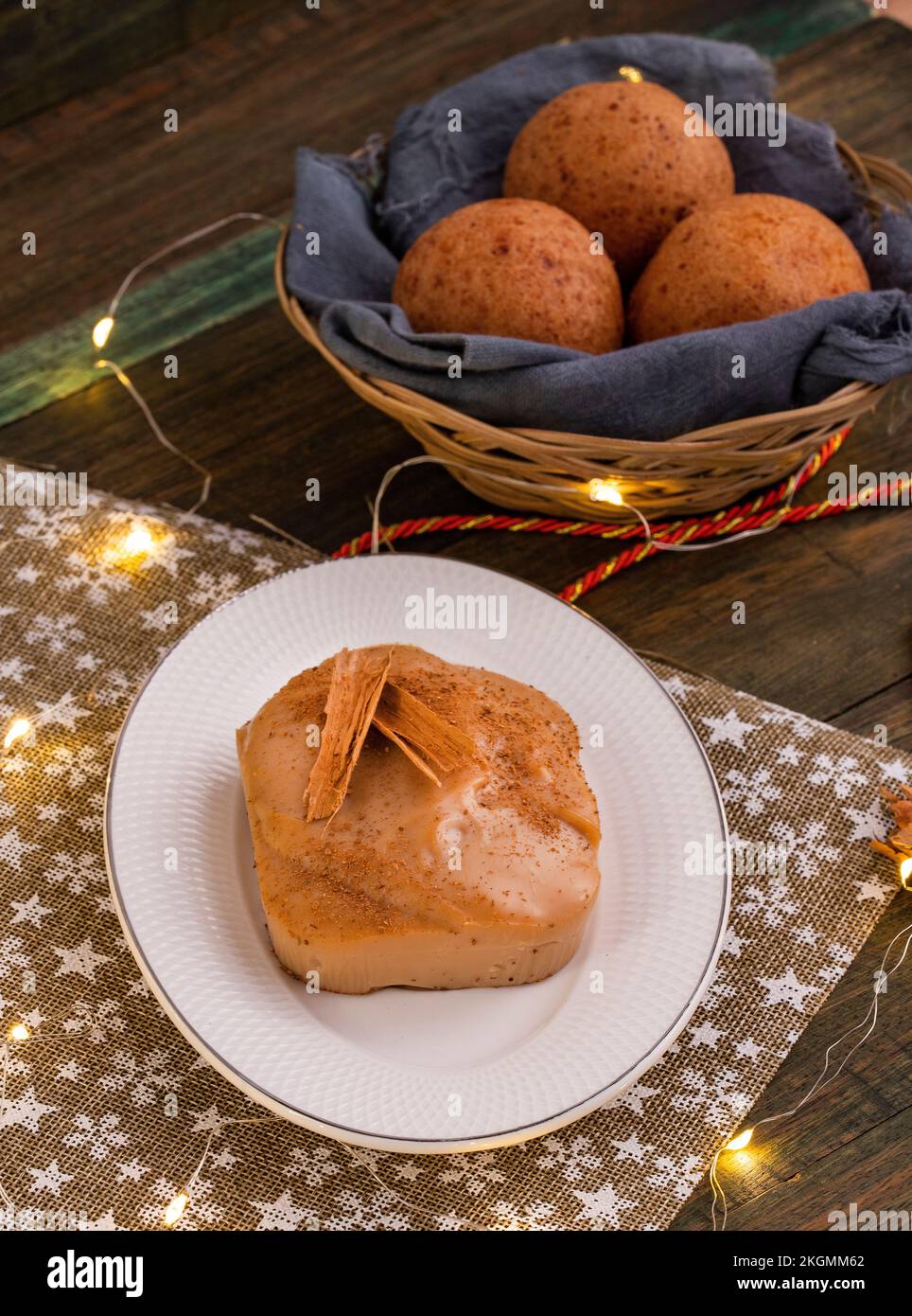 Traditional Colombian christmas food - Buñuelos y natilla Stock Photo ...