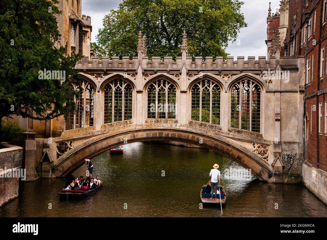 Grade I listed Bridge of Sighs, Cambridge, England Stock Photo - Alamy