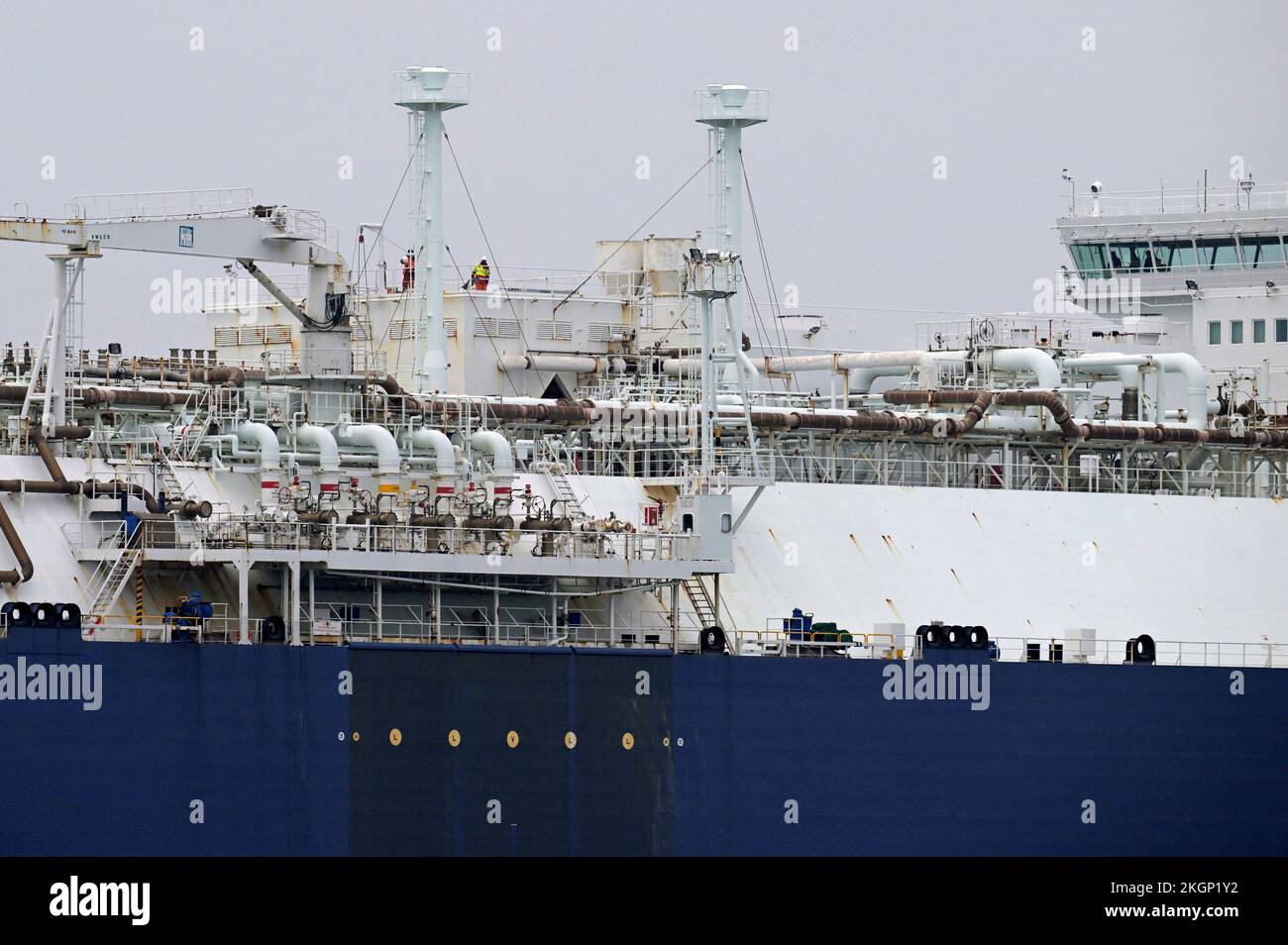 Floating storage and regasification unit hi-res stock photography and ...